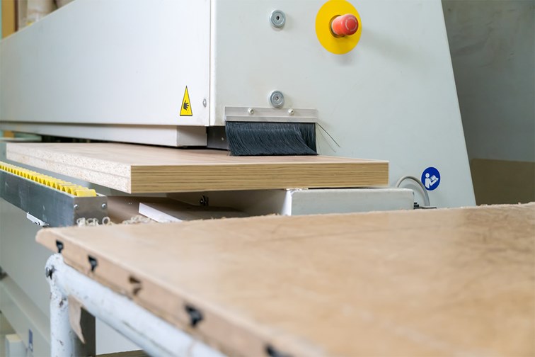 Solutions - Woodworking Machinery - Delta